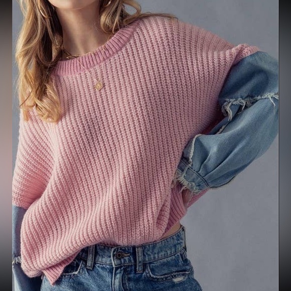 Urban Daizy | Sweaters | Euc Denim Sleeve Sweater | Poshmark